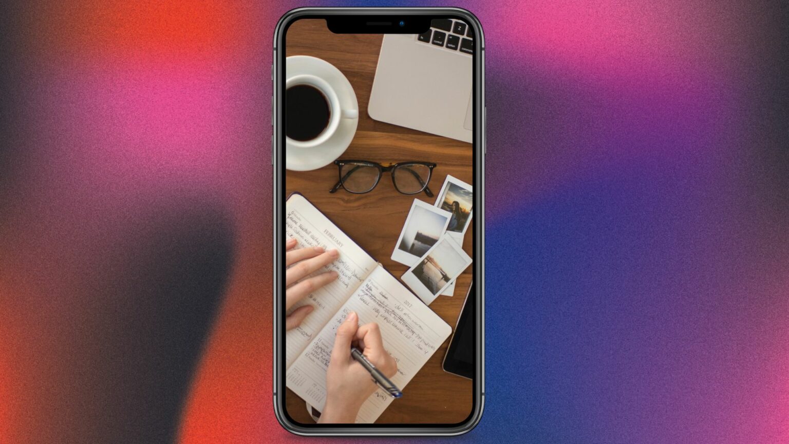 10+ TikTok Profile Picture (PFP) Ideas with Examples