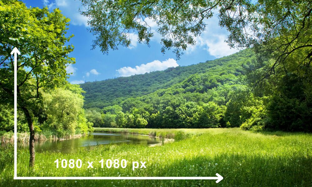 What’s the Ideal Facebook Post Size? A 2025 Guide